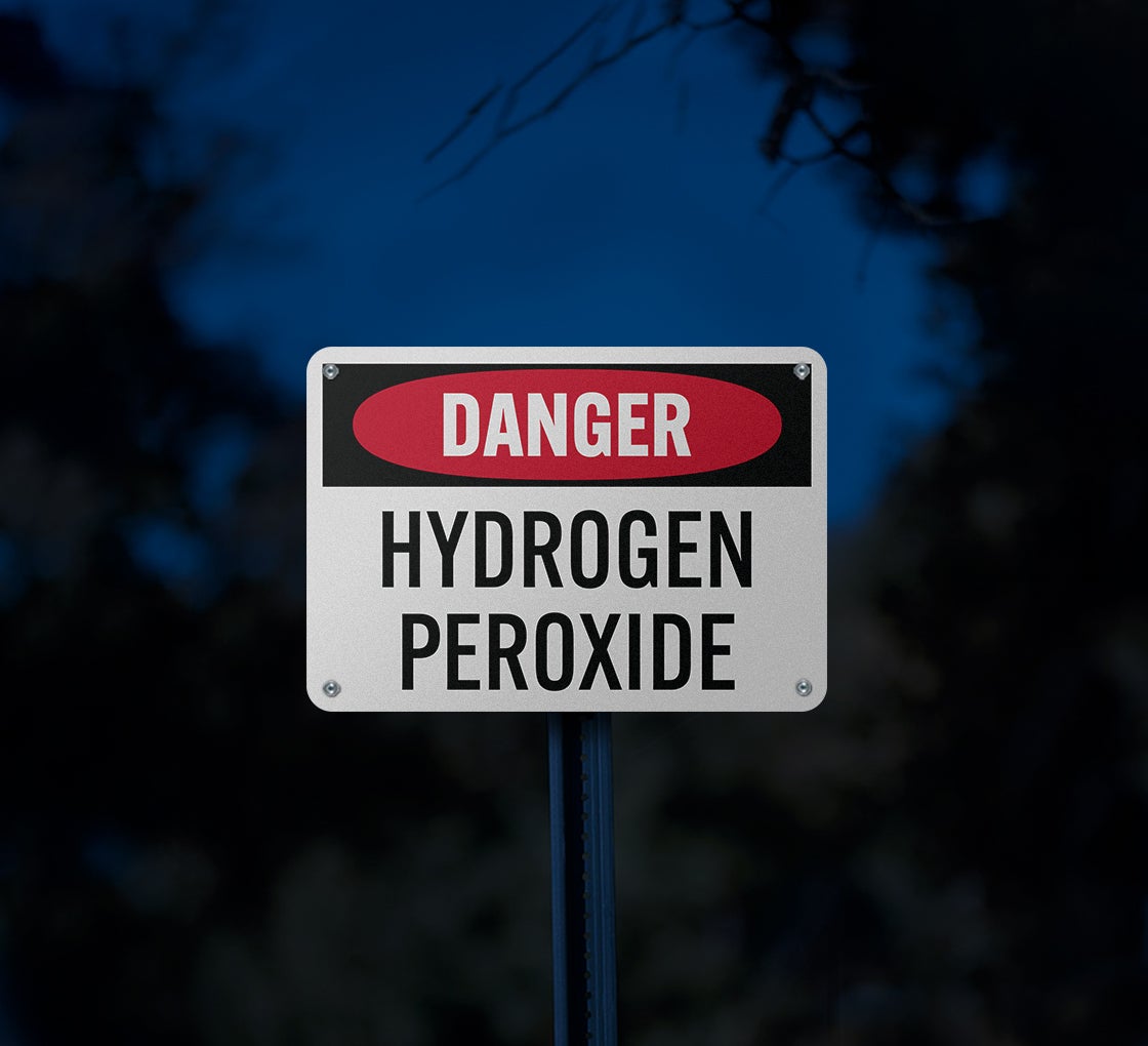 Hydrogen Peroxide Aluminum Sign (Reflective)