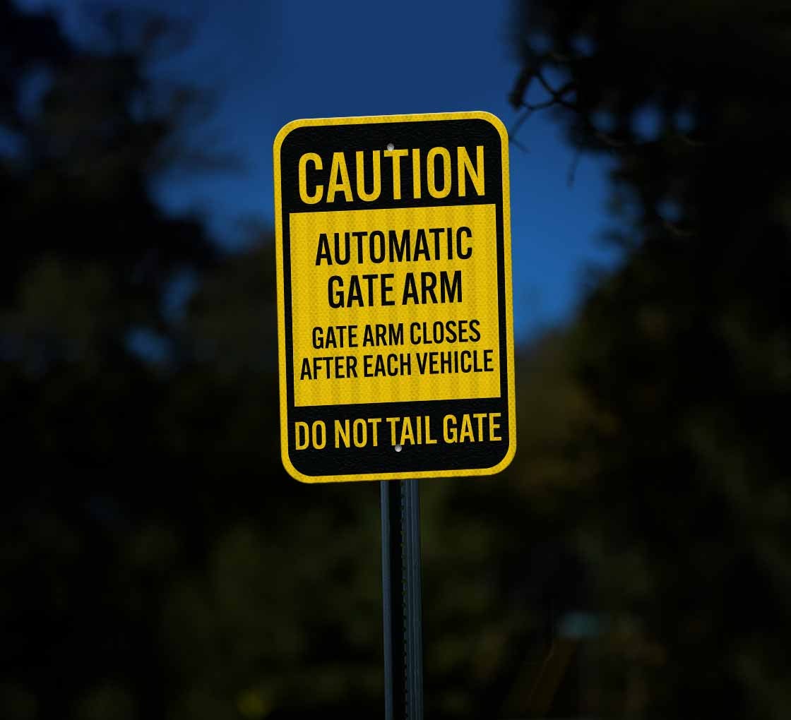 Shop for Automatic Gate Arm Aluminum Sign (HIP Reflective) | BannerBuzz