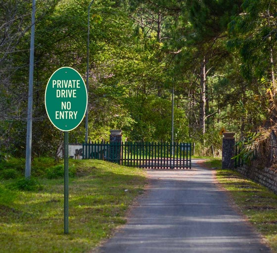 Shop for Private Drive No Entry Aluminum Sign (Non Reflective) | BannerBuzz